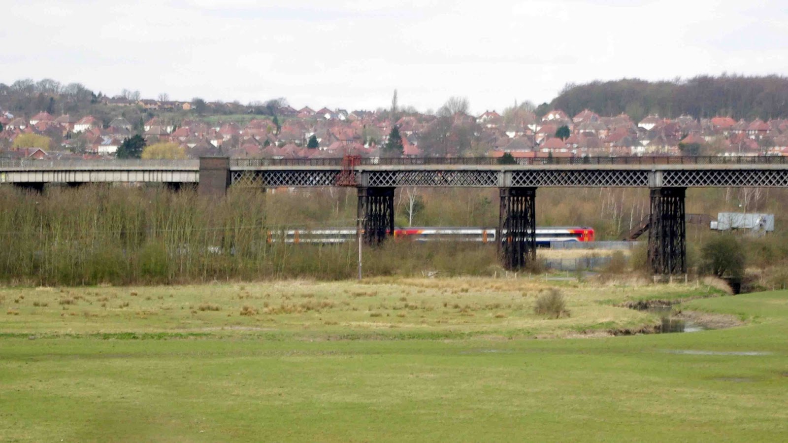 Out & About: Bennerley Viaduct & Flying Cars