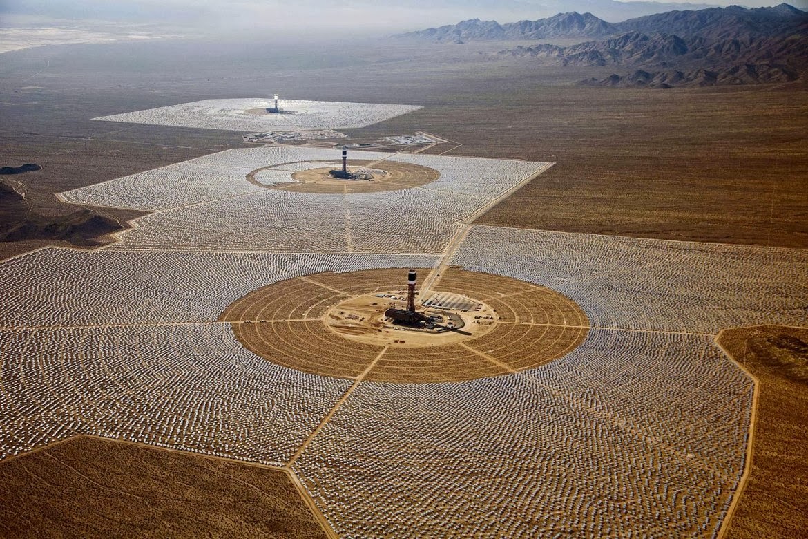 The world’s largest solar panel farm is completed and live in Arizona ...
