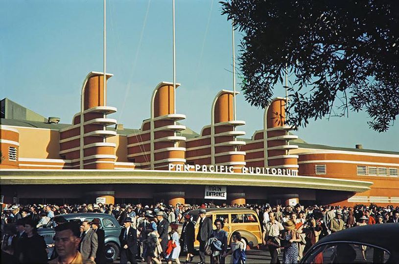 Los Angeles Theatres: Pan Pacific Auditorium