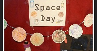 Jennifer's Little World blog - Parenting, craft and travel: Space Day