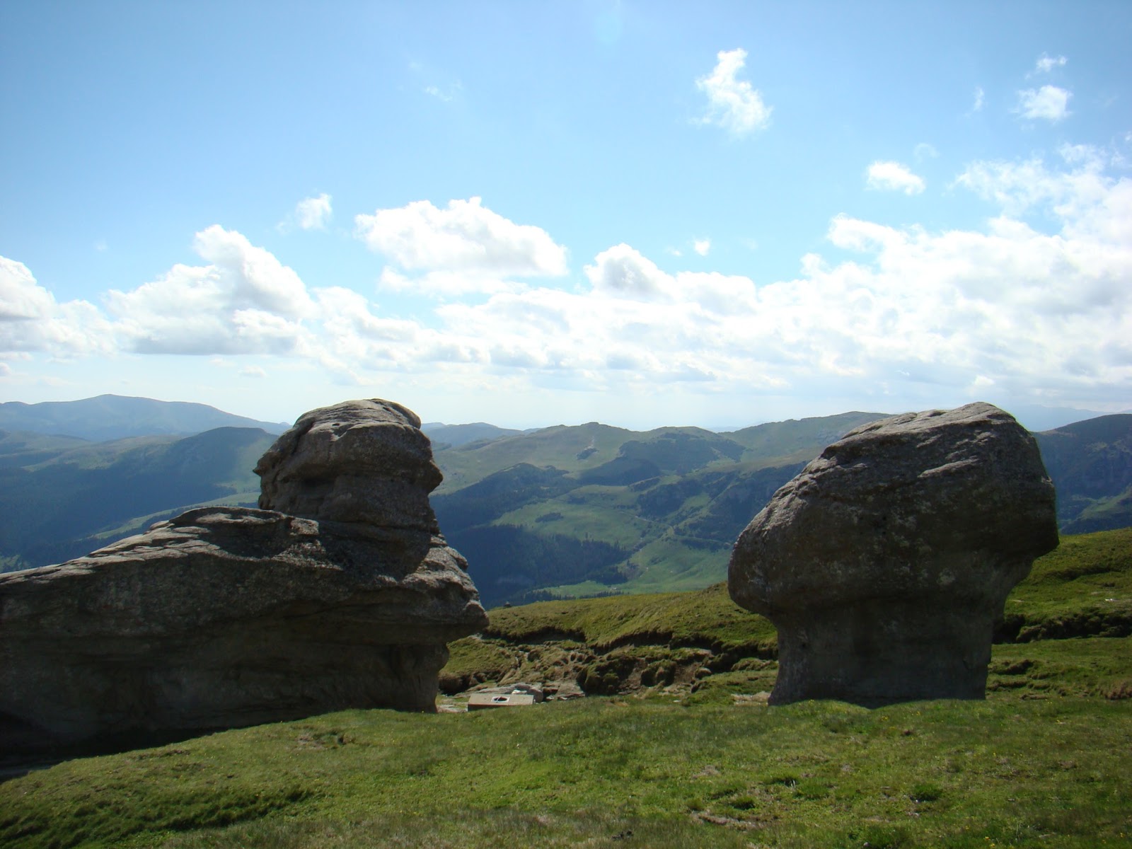 Haihui prin Lume : Muntii Bucegi-Sfinxul-2216m