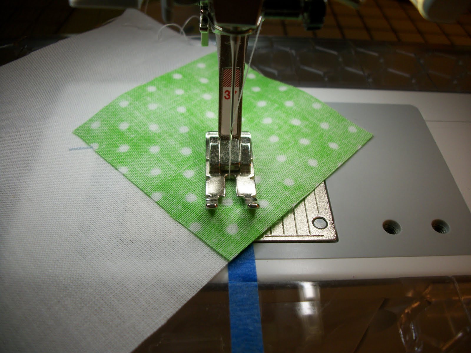 Craizee Corners: Corner Triangle Tutorial