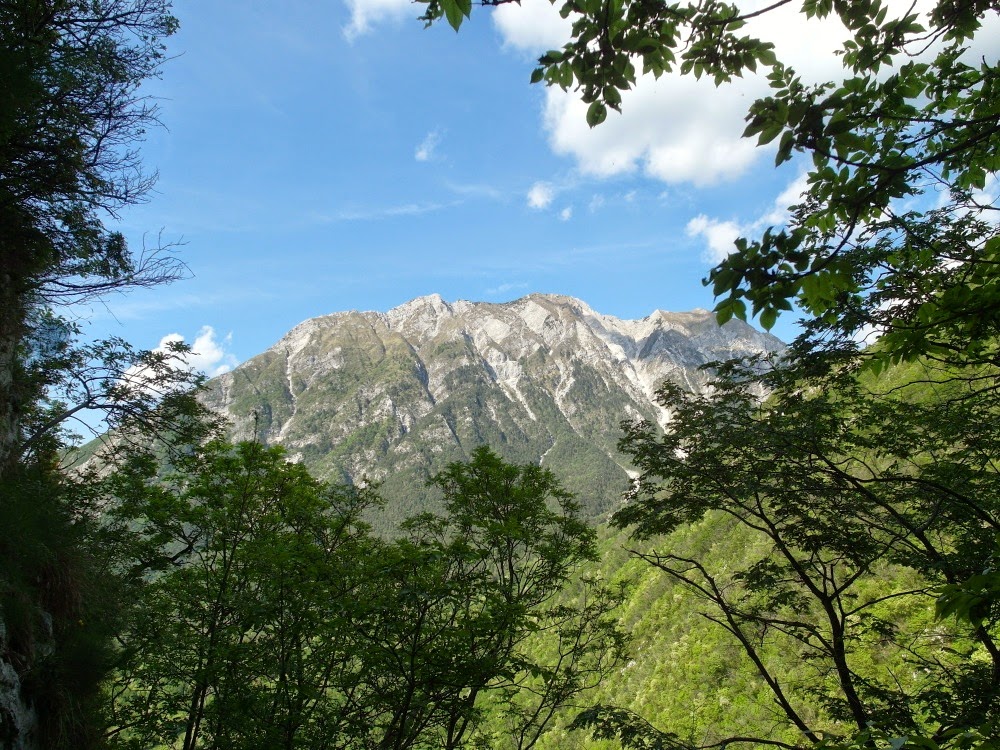 Le montagne alle quali appartengo: Spigolo del Glemine (710 m.s.l.m.)