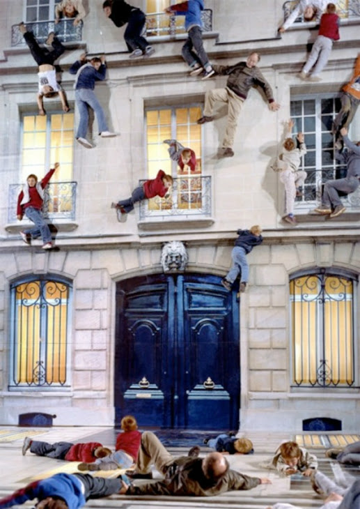 Horizontal Building for Adventures [Paris, France] | Unusual Architecture