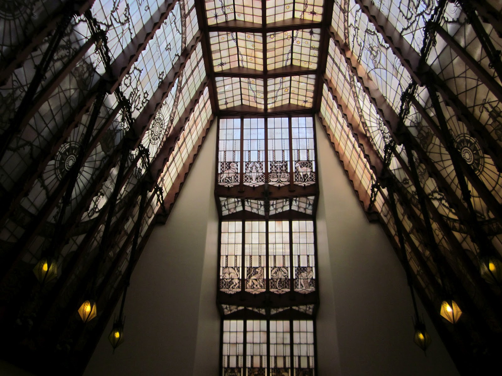 Amsterflammetjes: Het Scheepvaarthuis