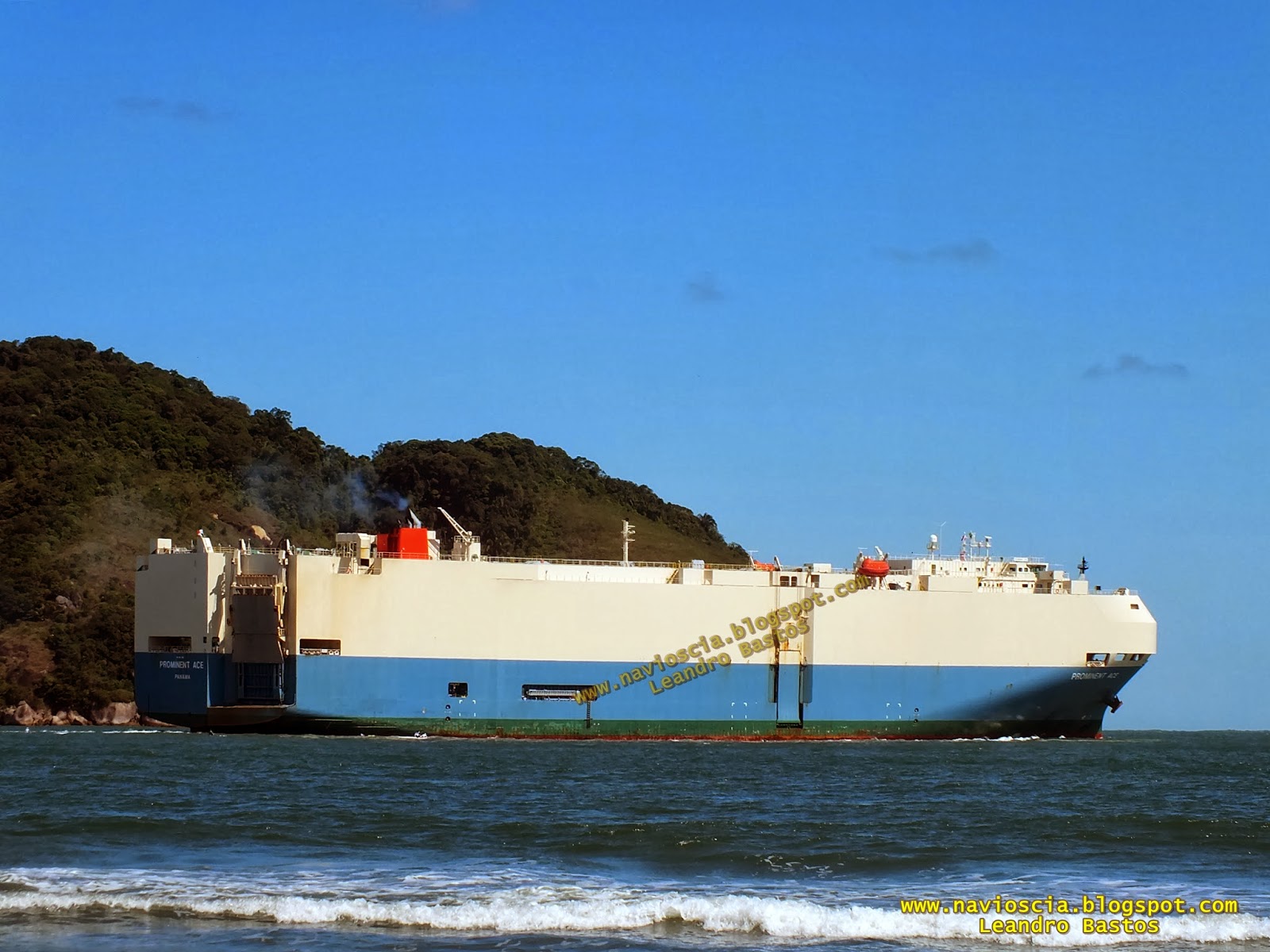 Navios de Santos & CIA: Navio PROMINENT ACE