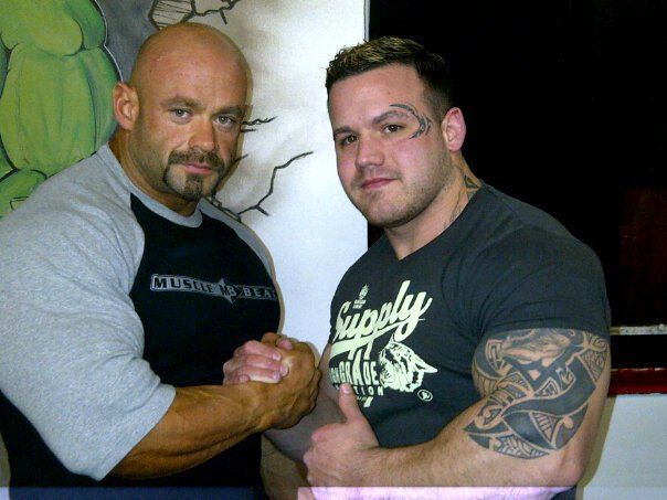 LA PERFECTION FAITE HOMME: AARON LAMBO 02