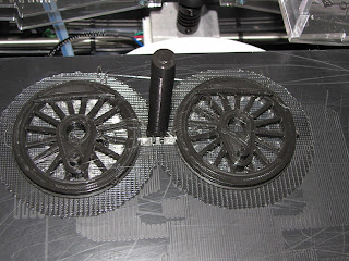 Model Locomotive with 3D Print Technology: Building a PLA model on PLA ...