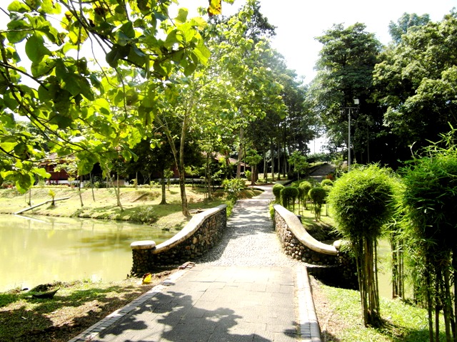 MPV LANDSKAP DAN NURSERI: TAMAN REKREASI HUTAN BANDAR JOHOR BAHRU