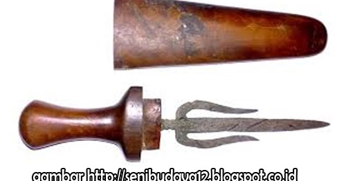34 Senjata Tradisional Daerah Di Indonesia Lengkap Gambar dan ...