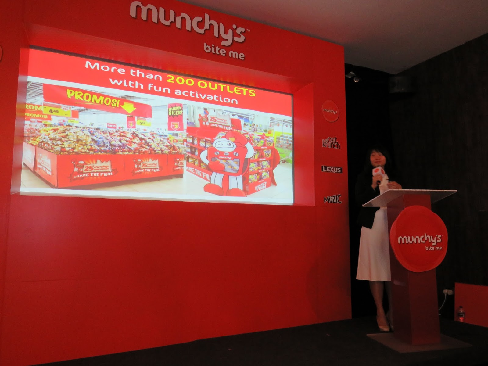 Kee Hua Chee Live!: MUNCHY'S CELEBRATES 25 GLORIOUS YEARS AS MALAYSIA'S ...