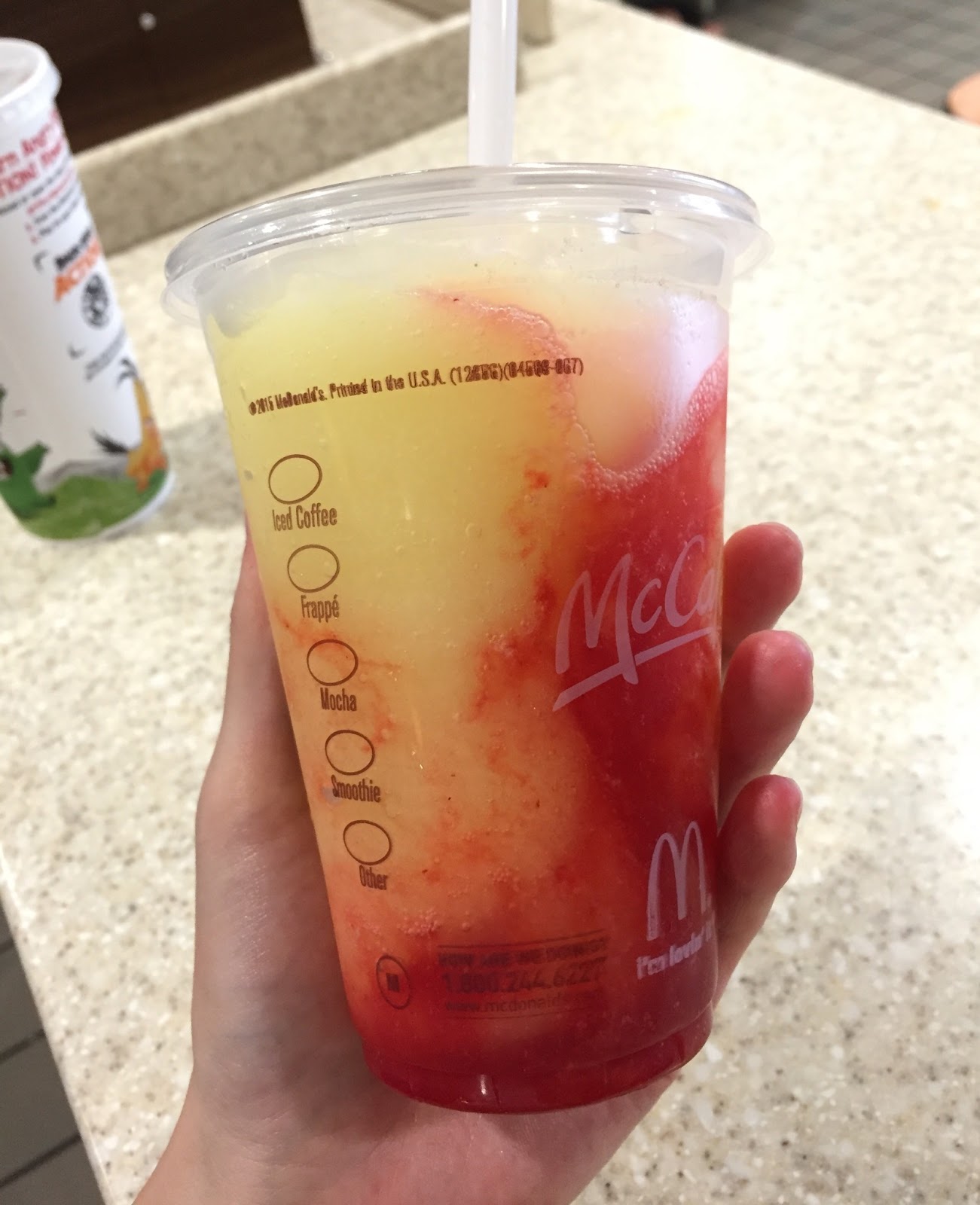 Frozen Strawberry Lemonade From McDonald's / マクドナルドのフローズン ストロベリー レモネード ...