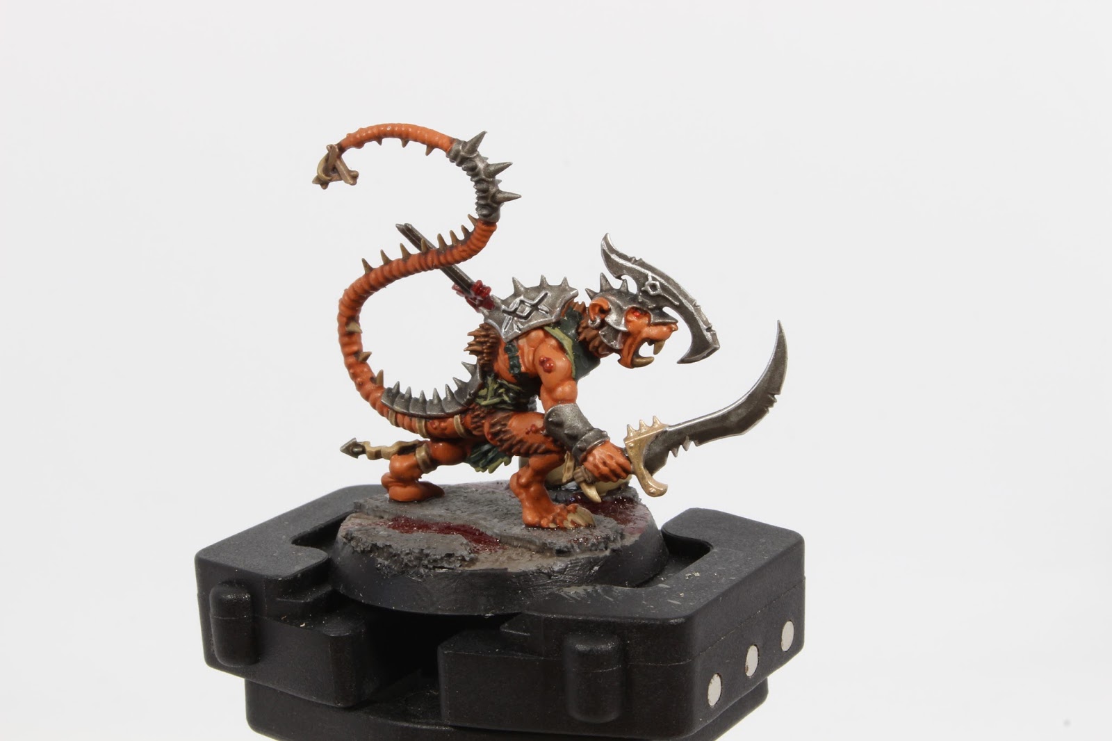 SpungeHammer Painting: A Deathrunner & Deathrunner conversion