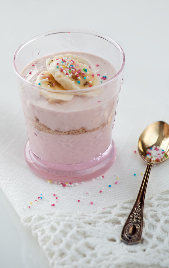 Lihtne kihiline kohupiima magustoit | TOIDUJUTUD