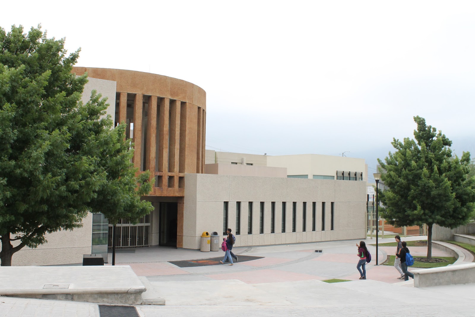 Marzo: Residencias UDEM