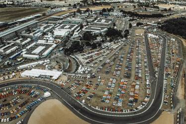 Ferrari 400: February 2018