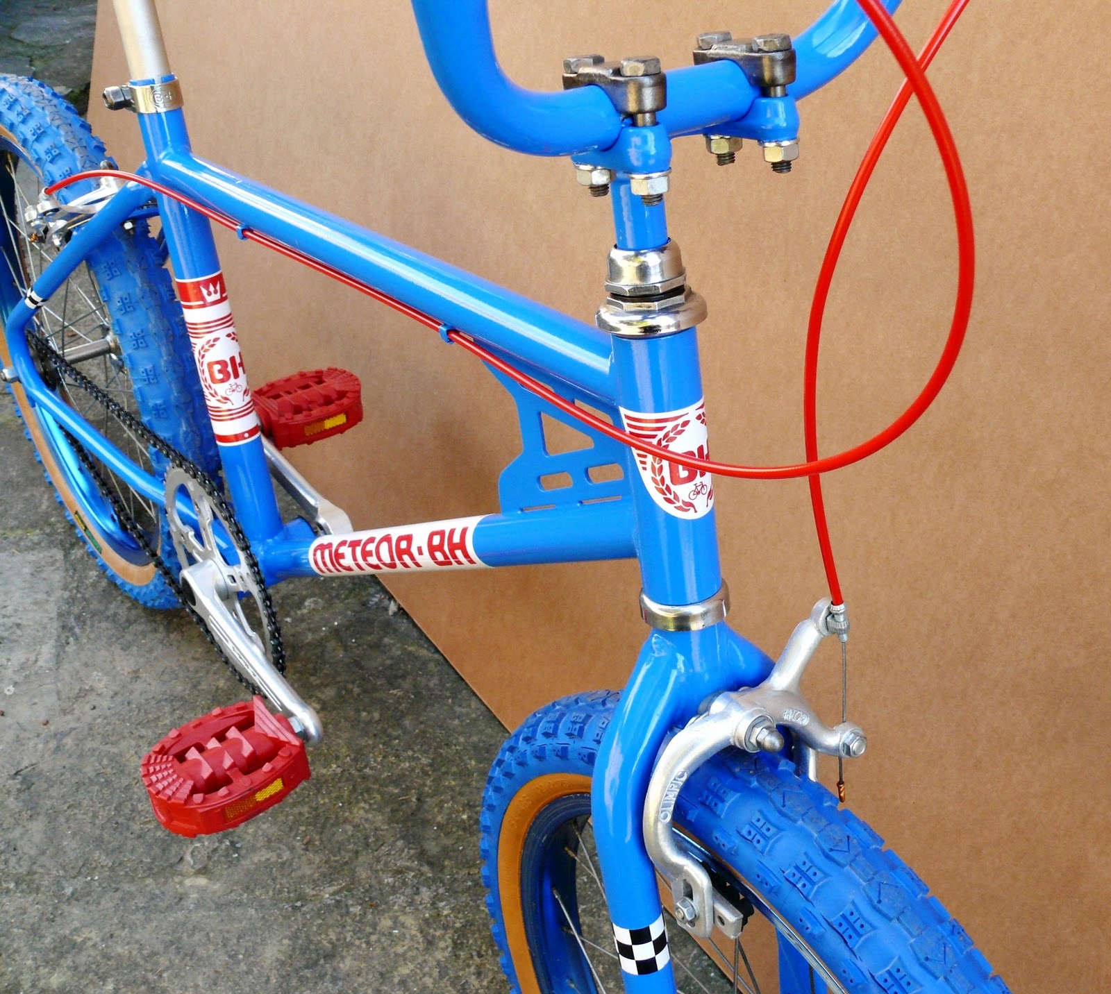 bicinova2: - BH METEOR "bmx mix"