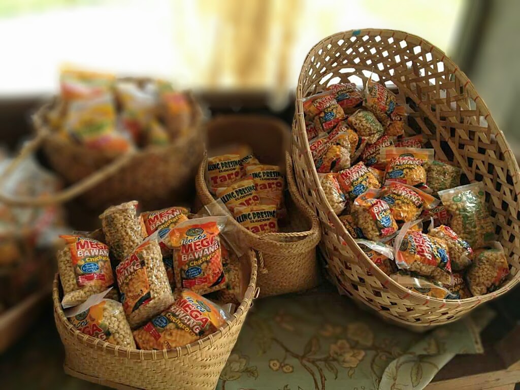 charlie's food trips: Chichacorn (kornik) from Ilocos