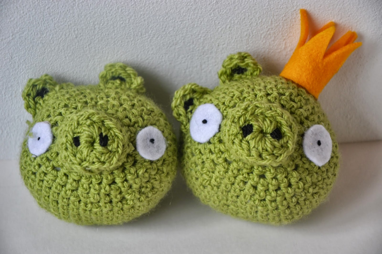 Tadpegs: Crochet Angry Birds: Pig and King Pig Free Pattern