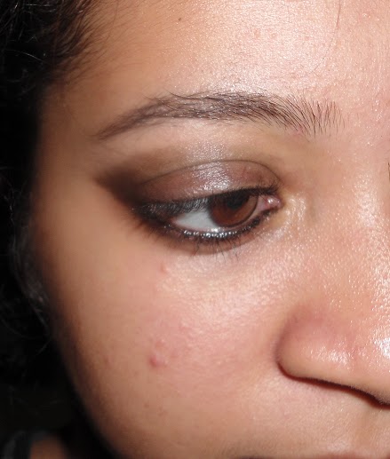 mY bEauty spOt.: SMOKEY BLACK- CAT EYE MAKE UP TUTORIAL WITH ONLY KAJAL