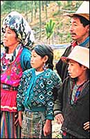 AKATECOS: ARTESANOS Y FORJADORES DEL HIERRO - GUATEMALA