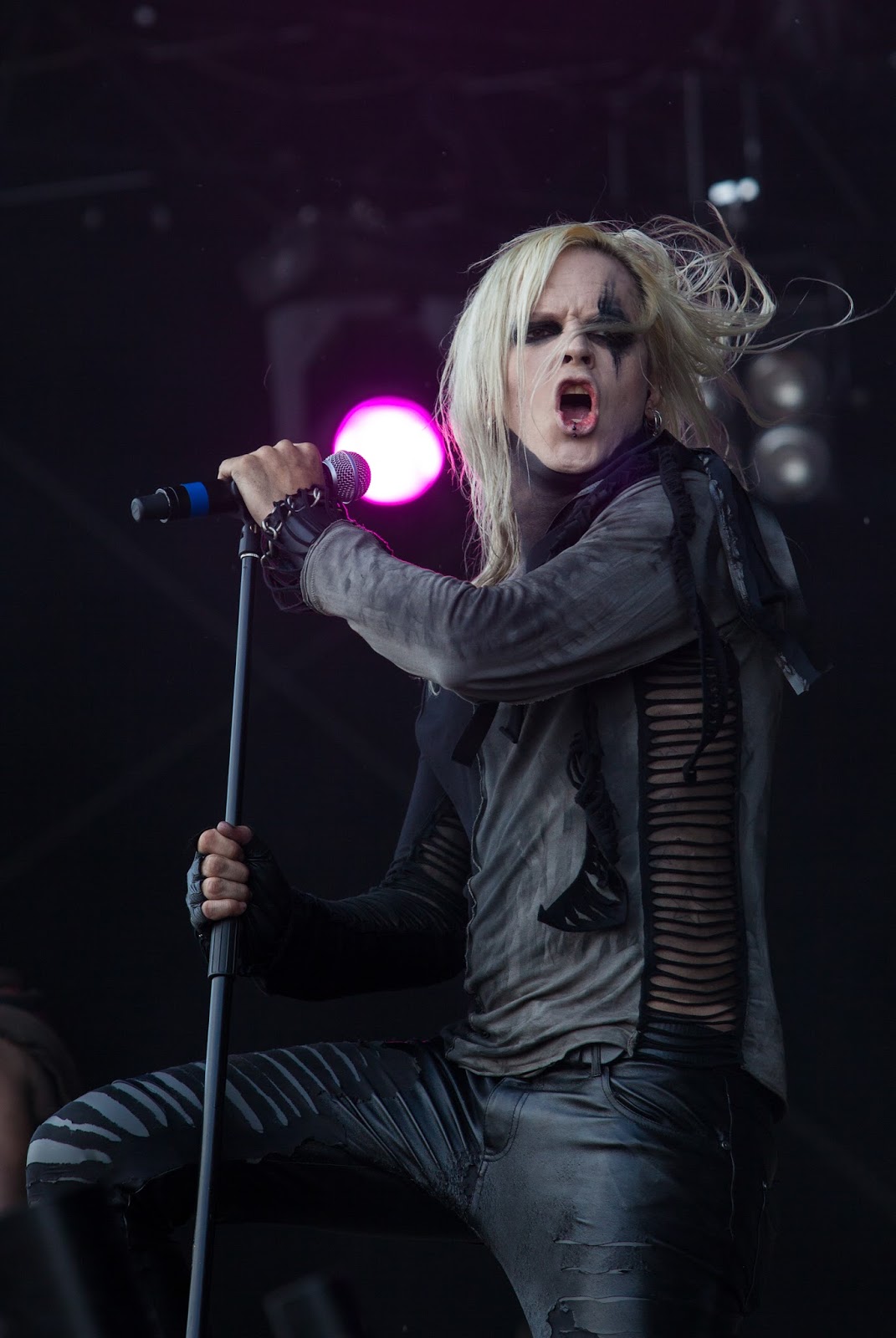 Live: M'era Luna 2013 : Day 1 ~ INTRAVENOUS MAGAZINE: Your daily dose ...