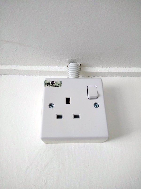 One Step: DIY: Memasang kipas dinding