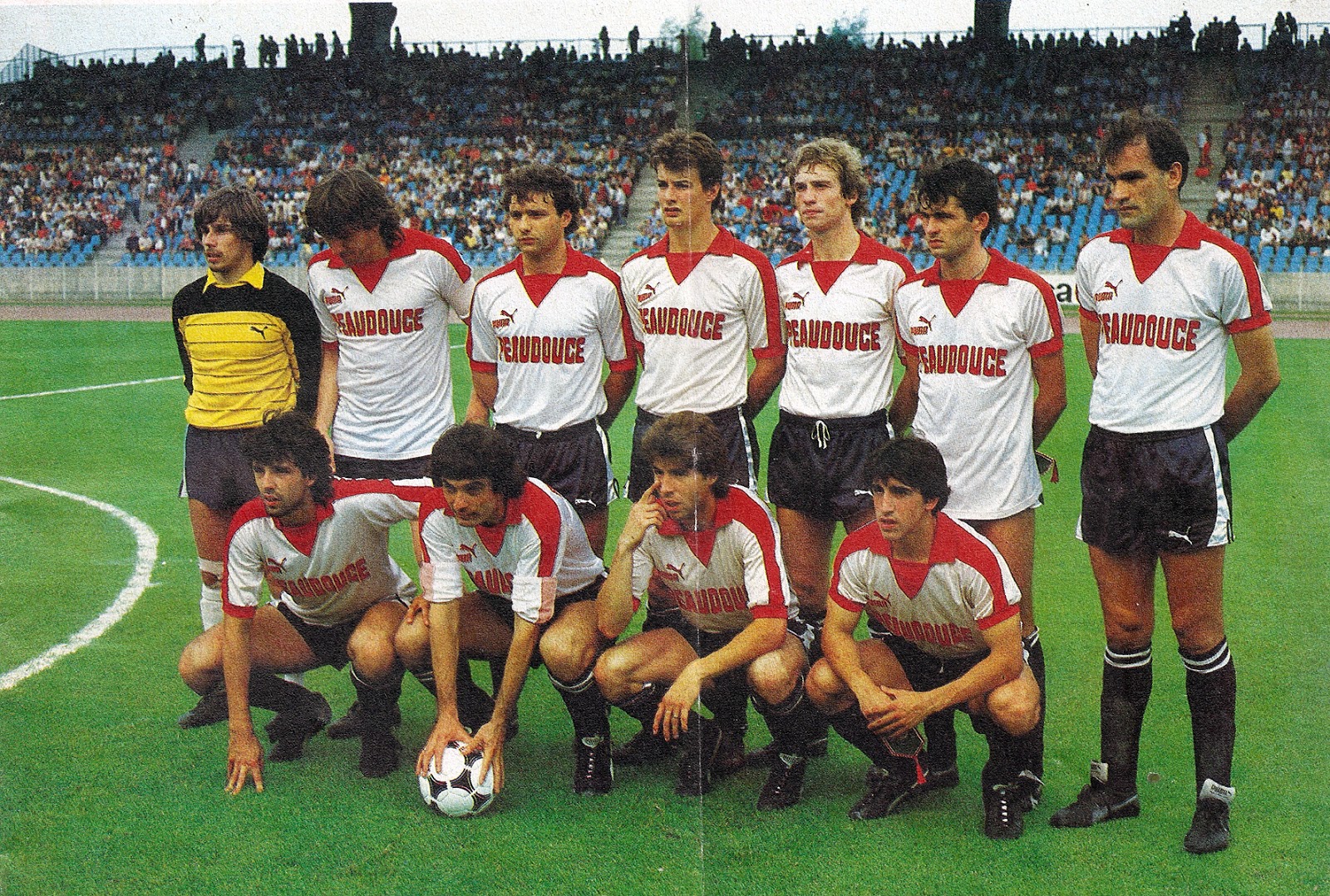 LILLE O.S.C 1983-84. By Panini.
