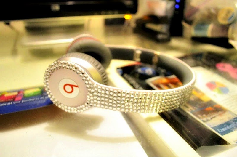 DIY: Blinged Beats | That Black Chic