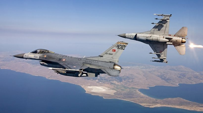 ΑΕΡΟΜΑΧΙΑ ΣΤΟ ΑΙΓΑΙΟ....!! ΤΑ ΕΛΛΗΝΙΚΑ ΜΑΧΗΤΙΚΑ ΚΥΝΗΓΗΣΑΝ ΤΟΥΣ ...