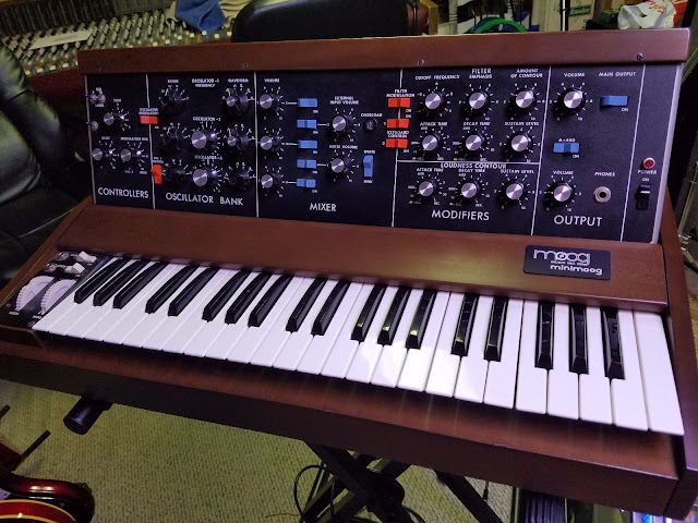 MATRIXSYNTH: Original Moog Minimoog Model D SN 11349