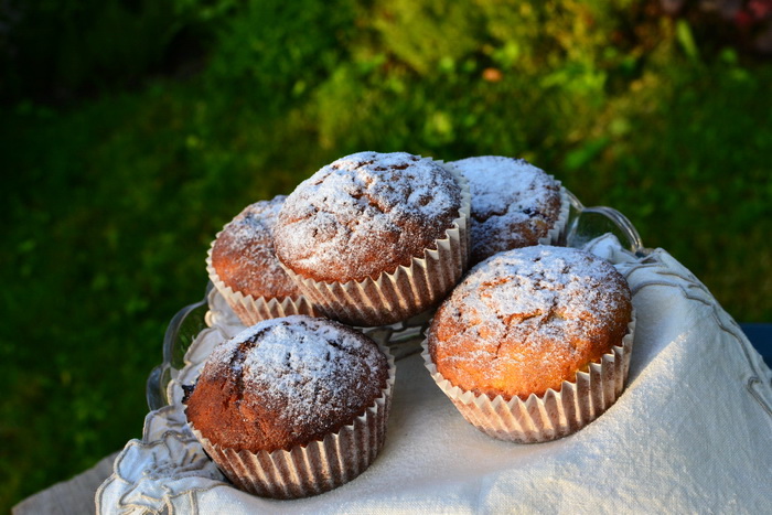 Tsukiini-mustasõstramuffinid ja aasta algus