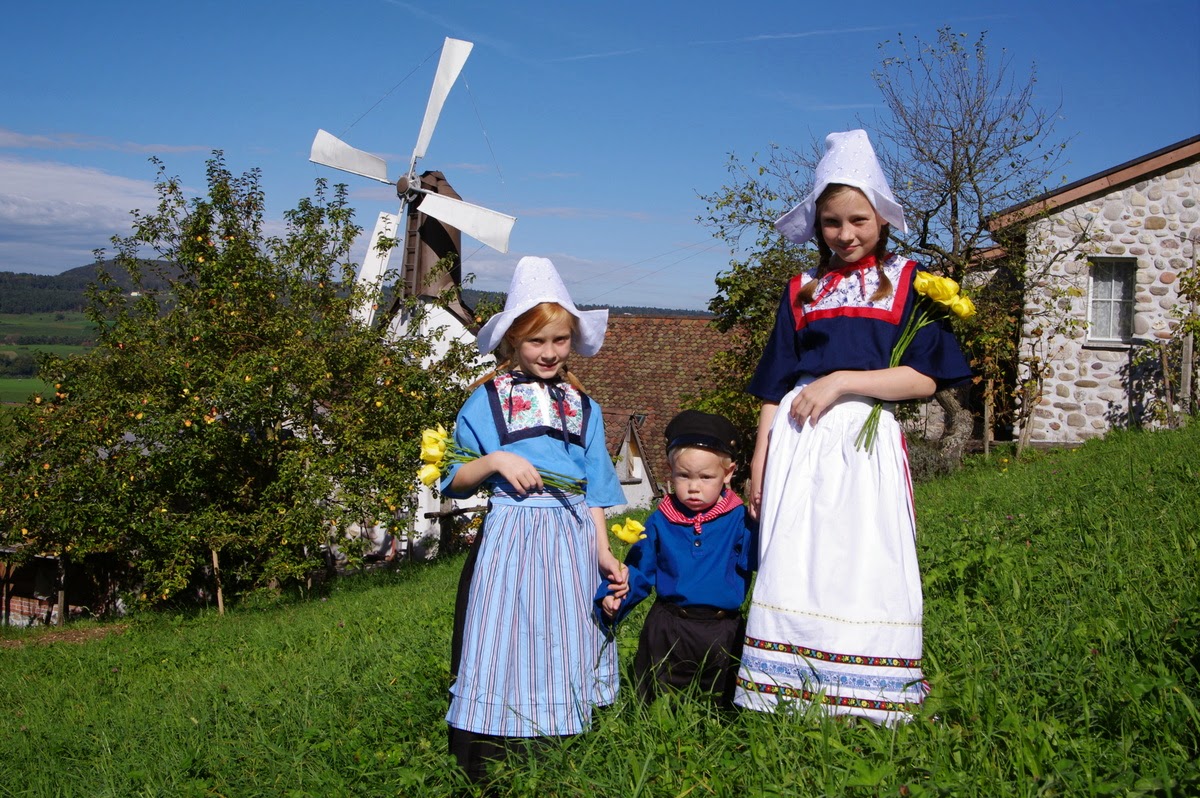 Bells and Whistles: Cute Little Dutch Children