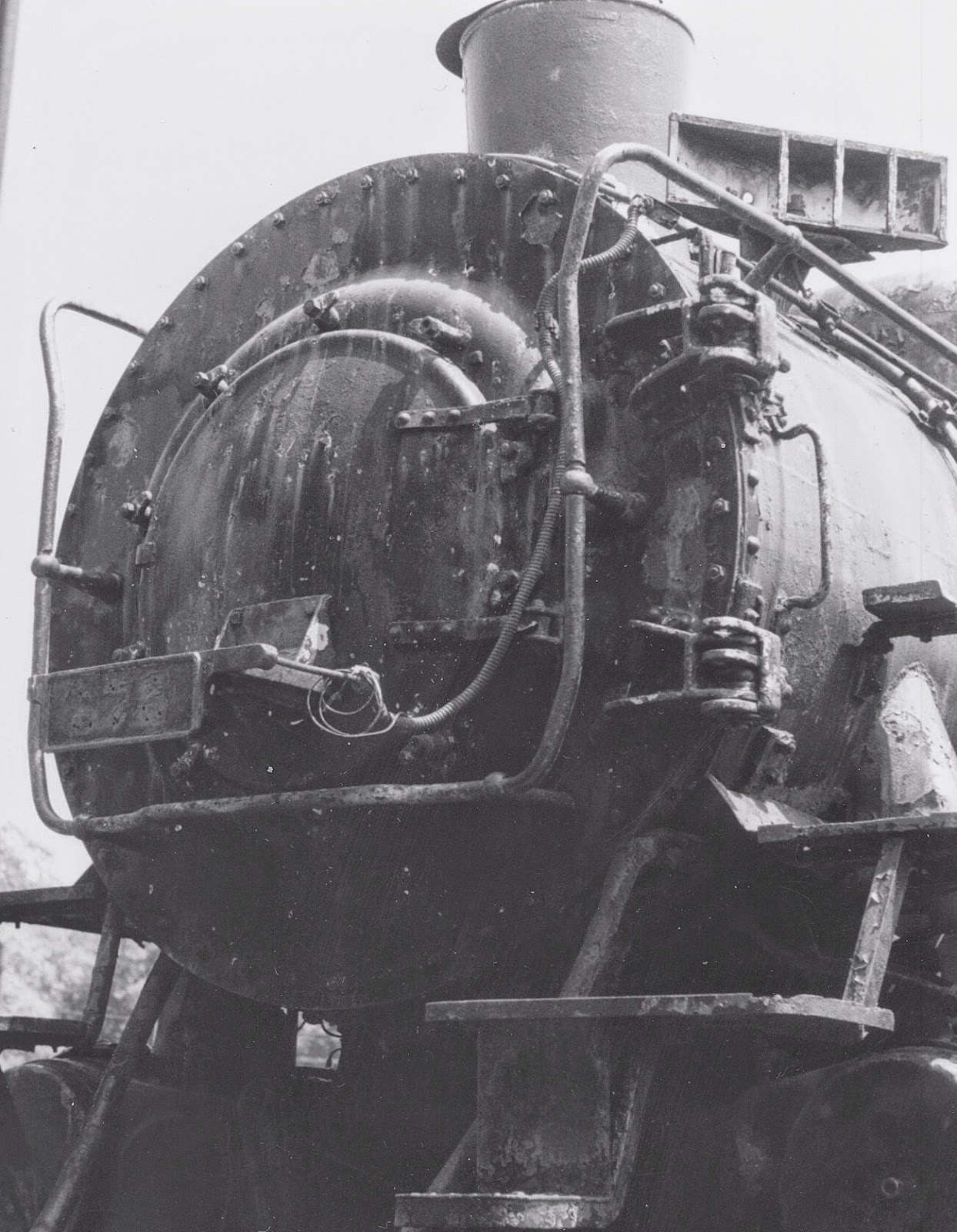 Eddie's Rail Fan Page: An old 1950's era photo of retired steam ...