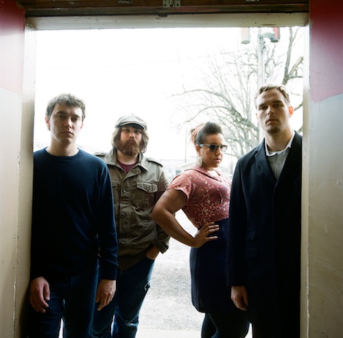 to the escape hatch!: Music Video Monday! Alabama Shakes: “Hold On”