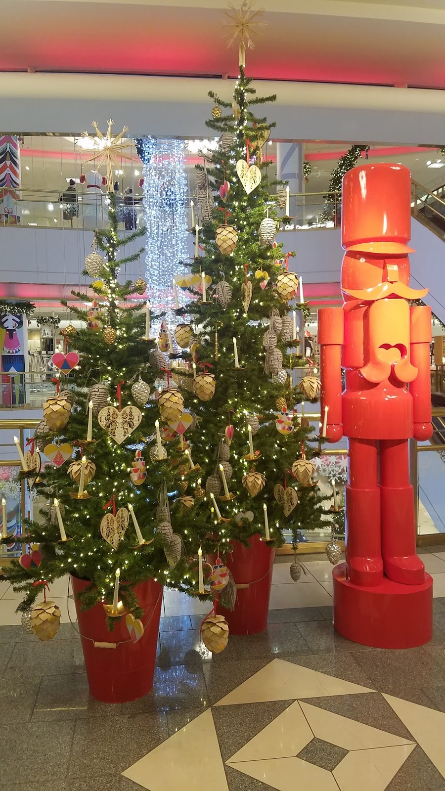 Adventures in Weseland: Random Christmas Photos