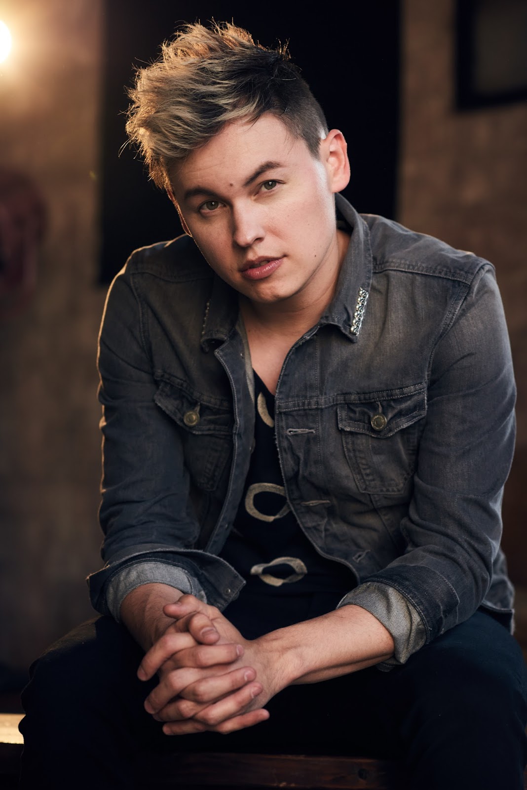 Życie, muzyka, pasje: Interview with Drew Ryan Scott