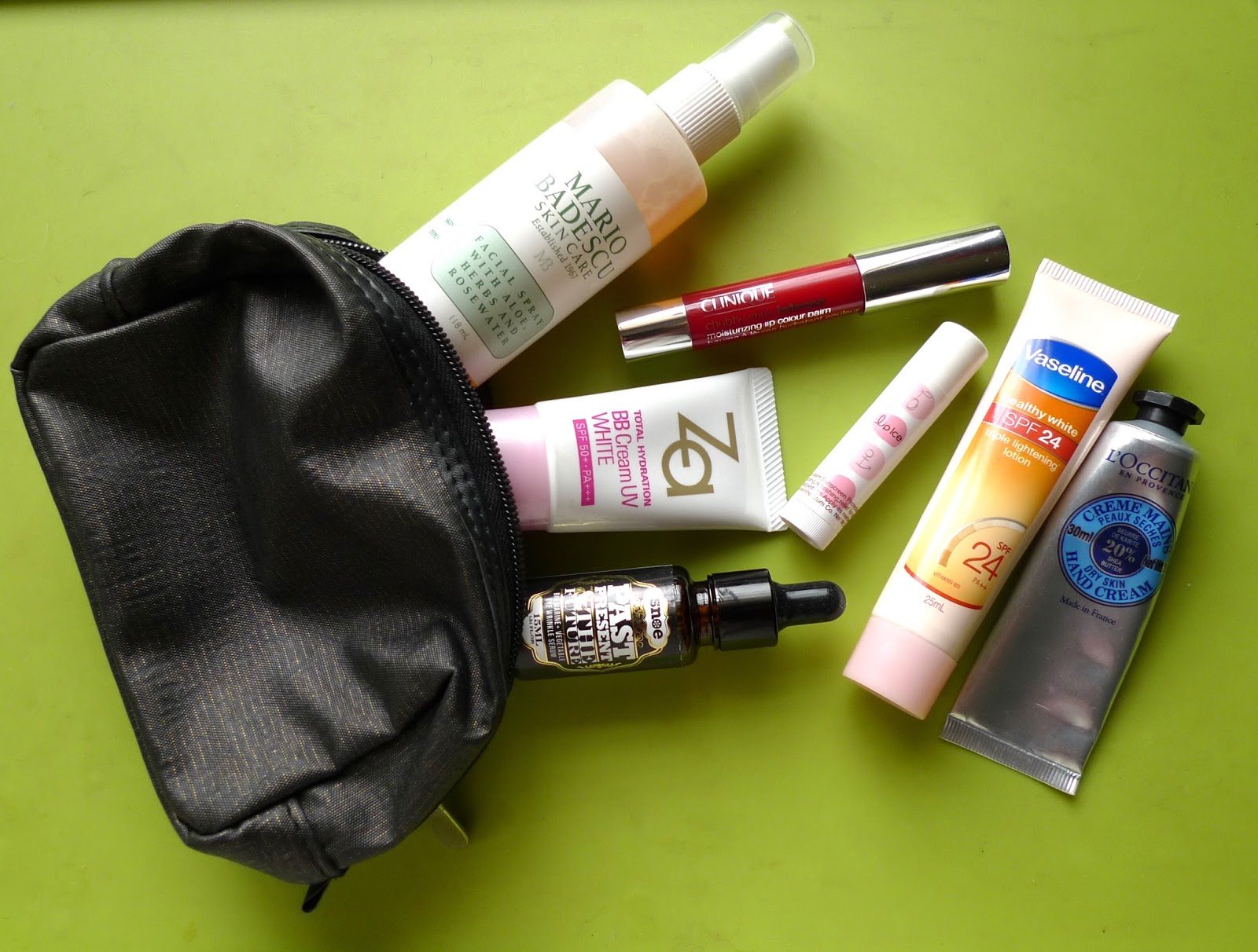 Adapting your Makeup Kit To Your School Activities and Surroundings ...