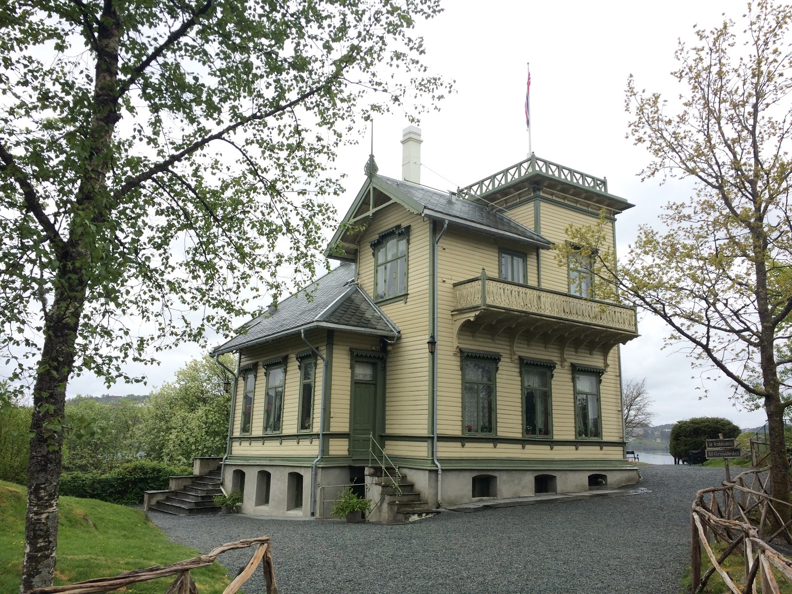 Sightseeing in Bergen: Lunch Concert at Edvard Grieg's Home at ...