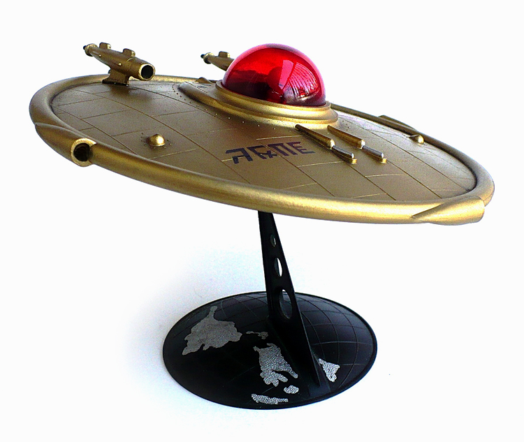 The Great Canadian Model Builders Web Page!: Flying Saucer