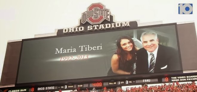 DC-Jockularity: Buckeye Compassion Shown Through Heartwarming Hugs