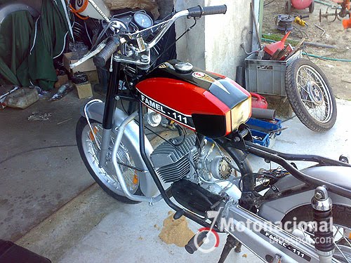 Motonacional | Clube de Motorizadas Nacionais: Famel 111