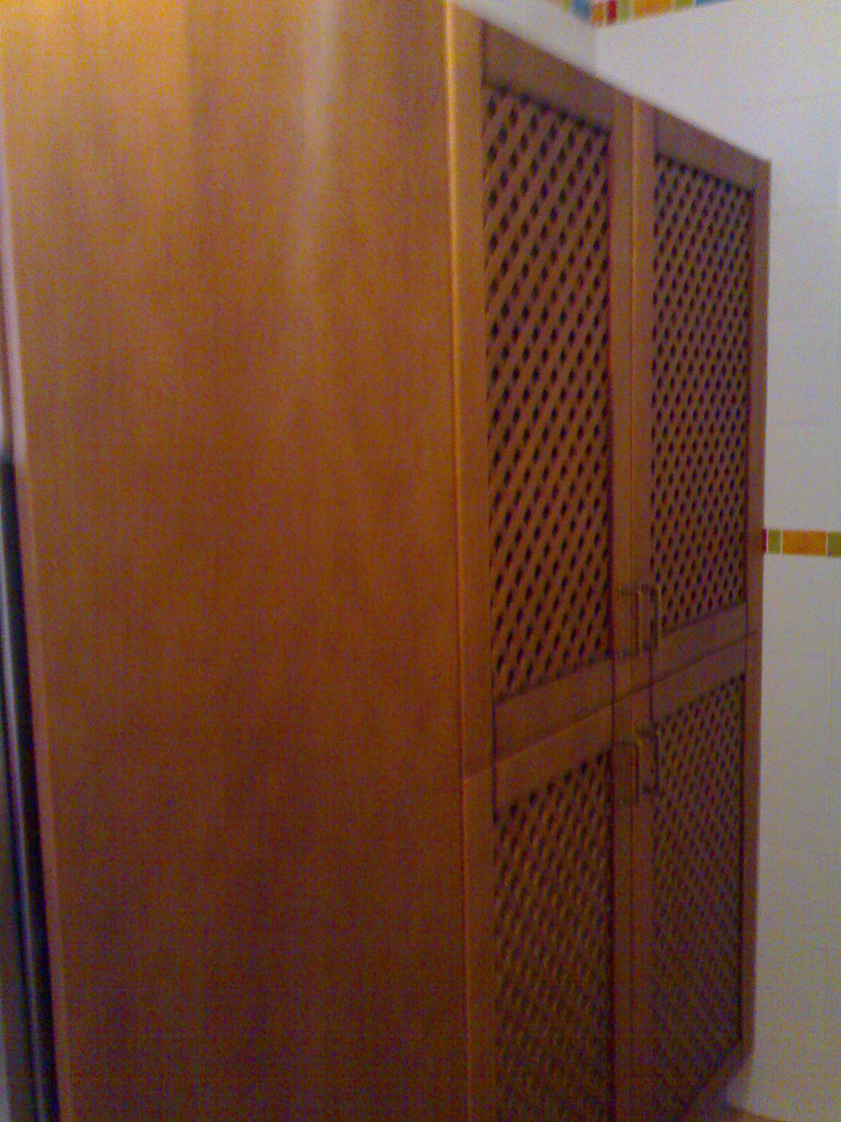 Sol, aire y madera, Cv en imágenes: Madera de roble y encimera de ...