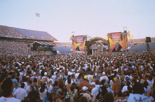 Wisconsin Music Man: World's Largest Music Festival Is No Place to See ...