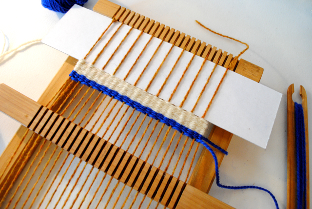 The Little Dog Blog: Table Loom Weaving 101