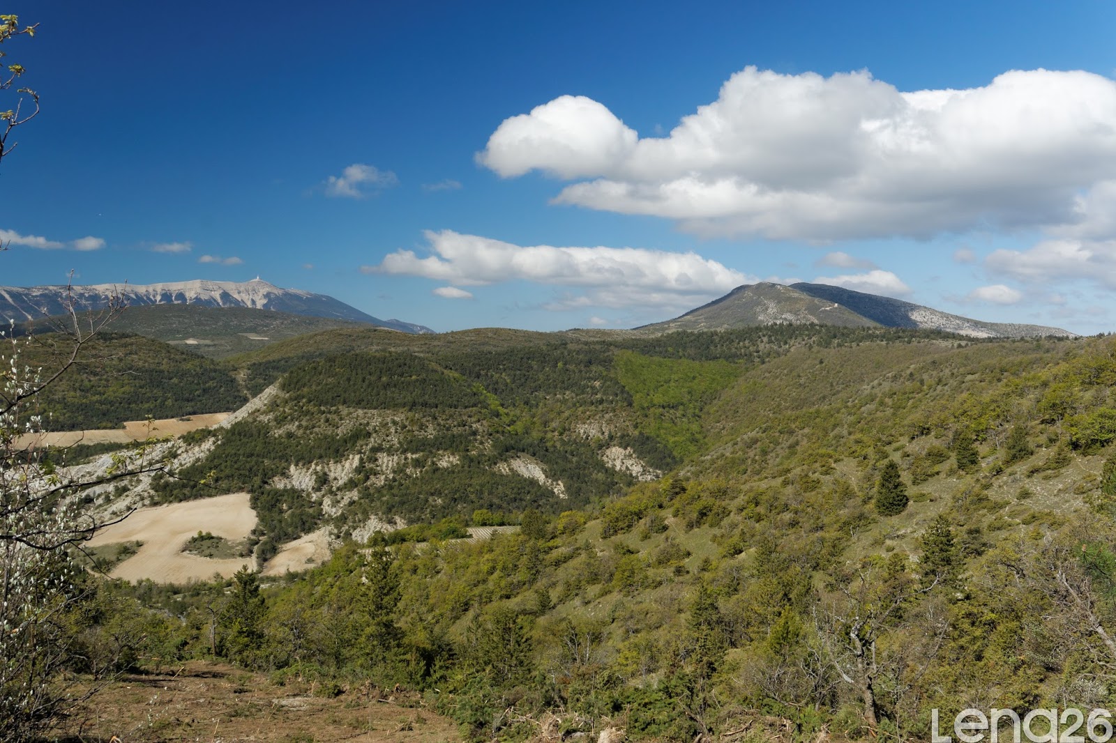 Balades en Drôme-Ardèche: Le Poët en Percip / Aulan (Drôme)