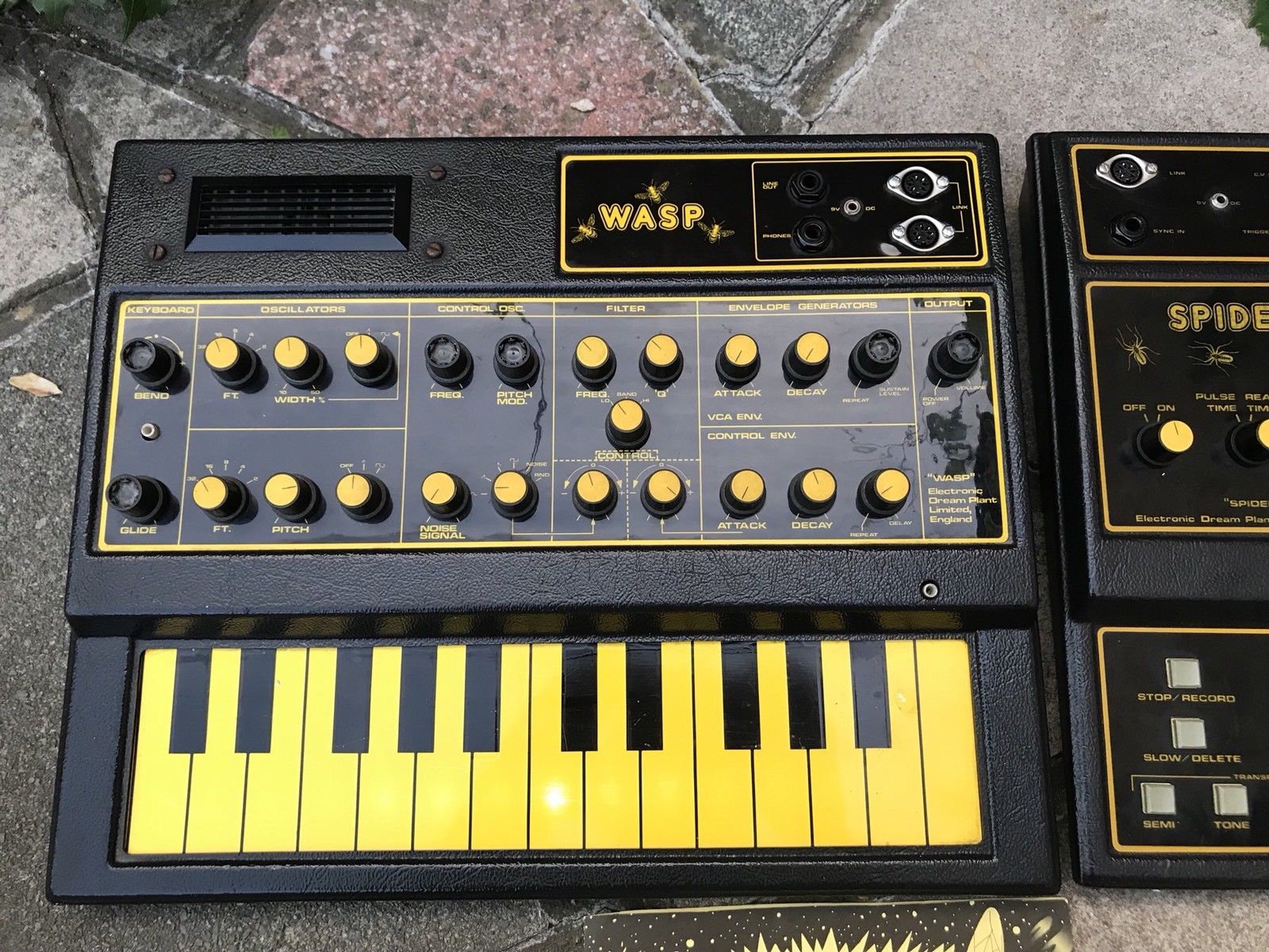 MATRIXSYNTH: DP WASP SYNTH & SPIDER SEQUENCER w/ Extras