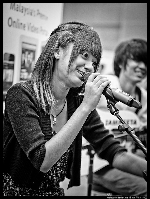 Cokelat Vanilash: IamNEETA : Introduction