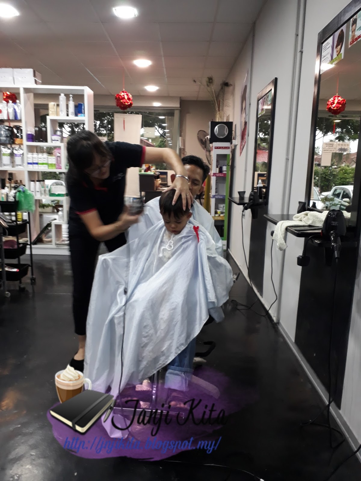 Gunting Rambut Sebelum Raya