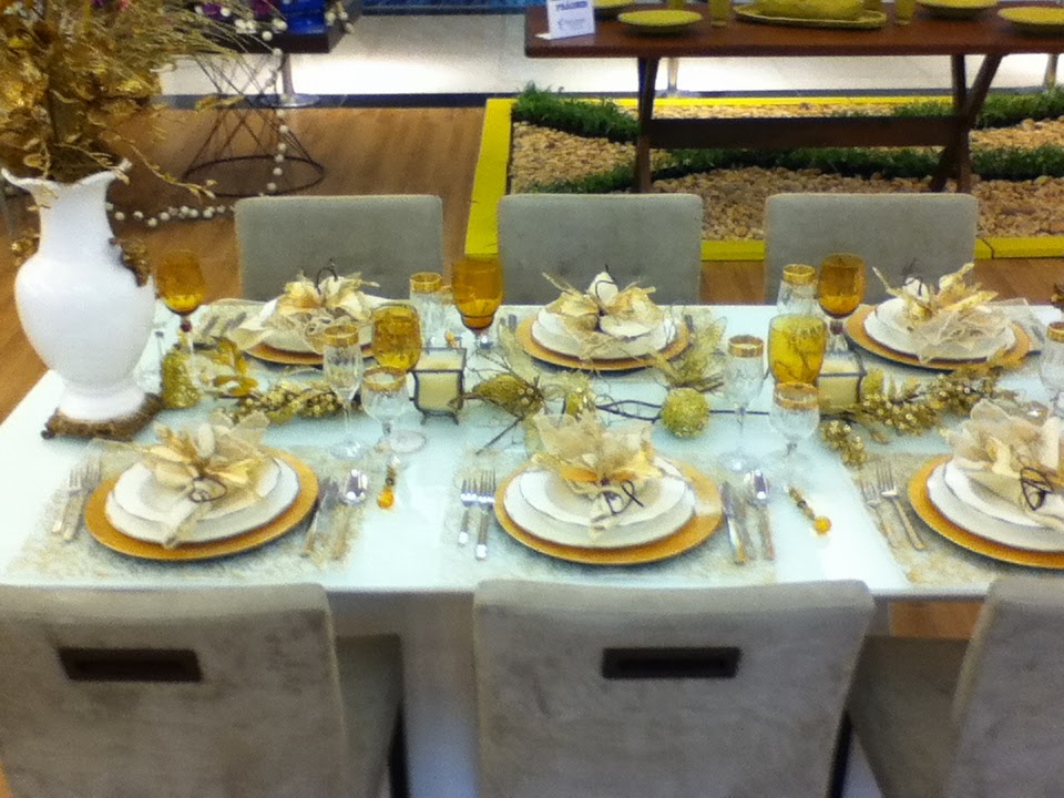A tia Cecé fazia...: Mesa Posta :::: Natal Dourado